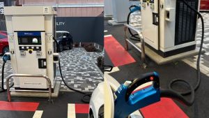 EV（電気自動車）充電カード比較（1ページ版） - EVstand